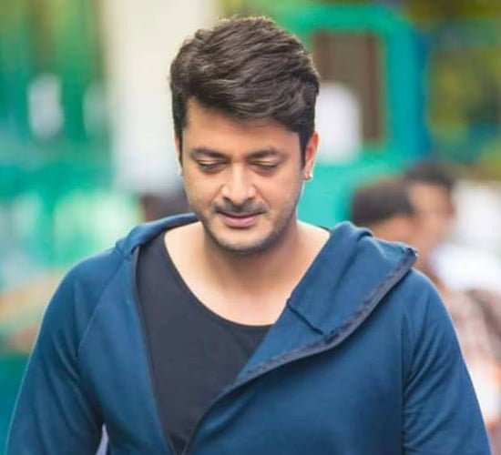 Jisshu Sengupta - The Queen of Jhansi